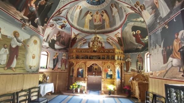 La ceas de sărbătoare: Hramul Schitului „Sfântul Ioan Iacob și Sfânta ...